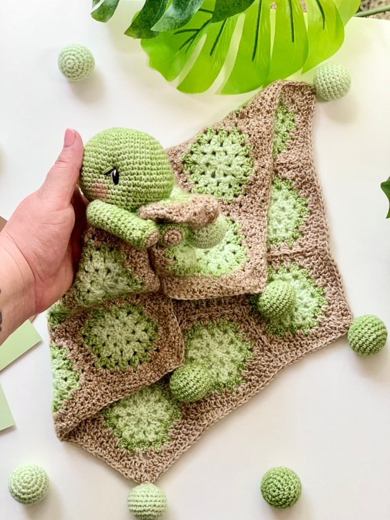 Pebbles Crochet-A-Long – SarahDee Crochet